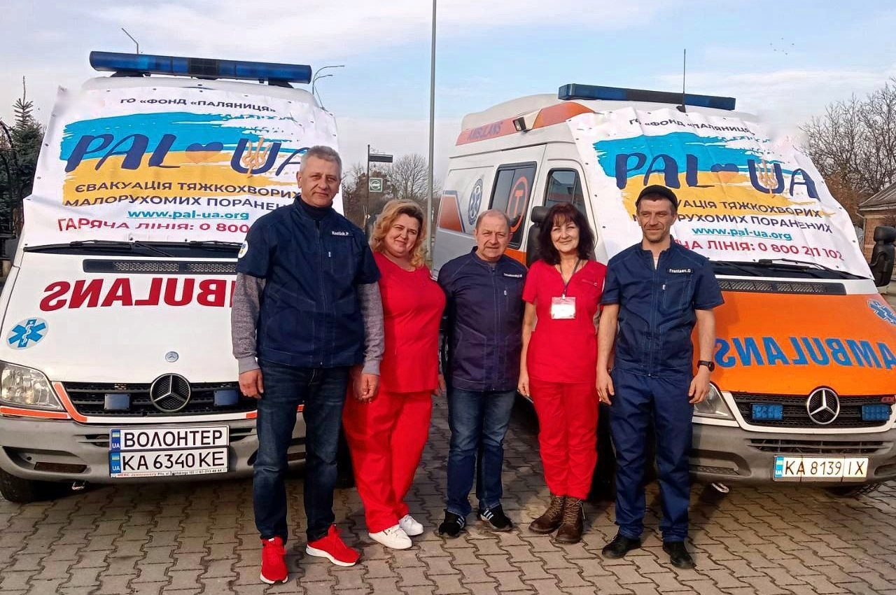 Медична евакуація маломобільних, тяжкохворих - PAL-UA